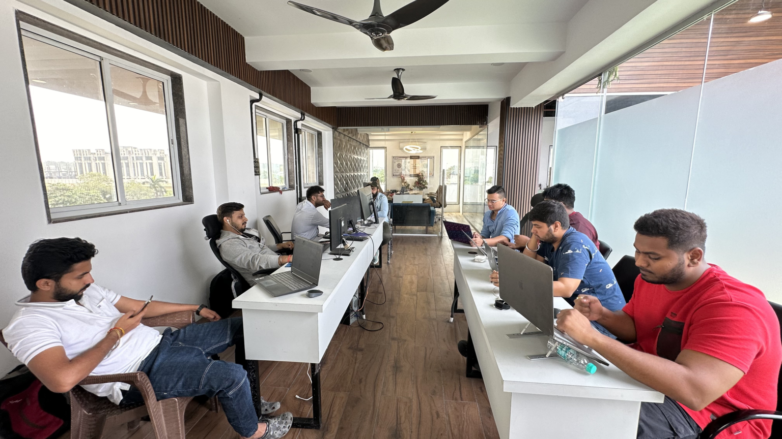 “Tradr Trading Academy : Central India’s Largest Trading College for ...